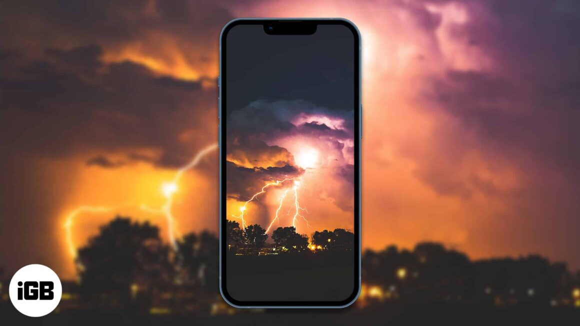 Best Hurricane Tracker Apps for iPhone and iPad in 2025 - iGeeksBlog