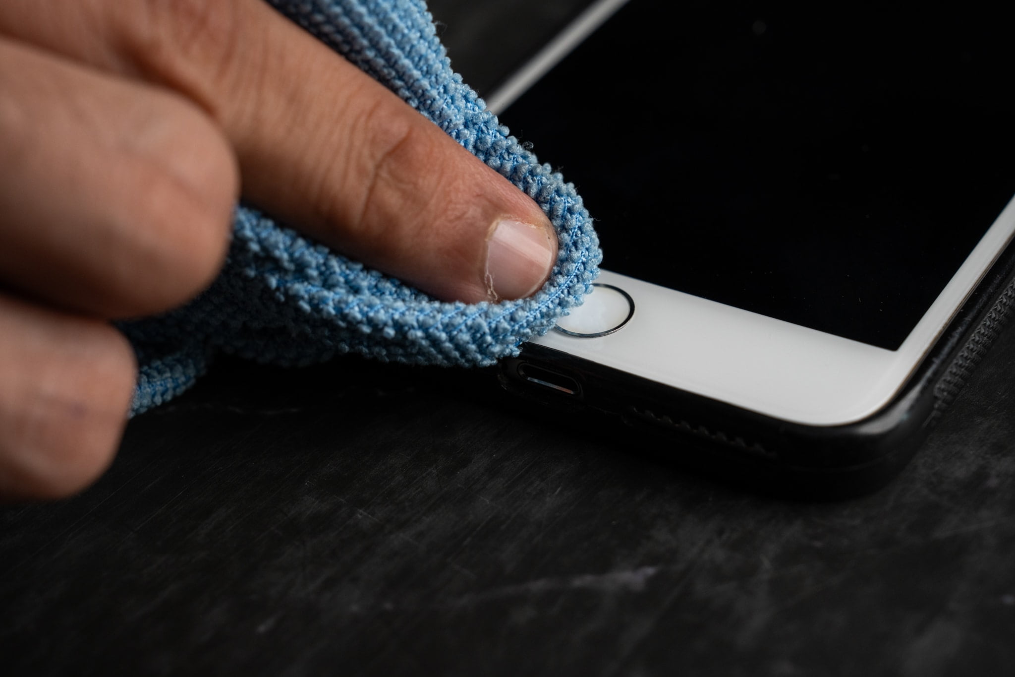 iPhone Home button not working? 9 Ways to fix it! - iGeeksBlog